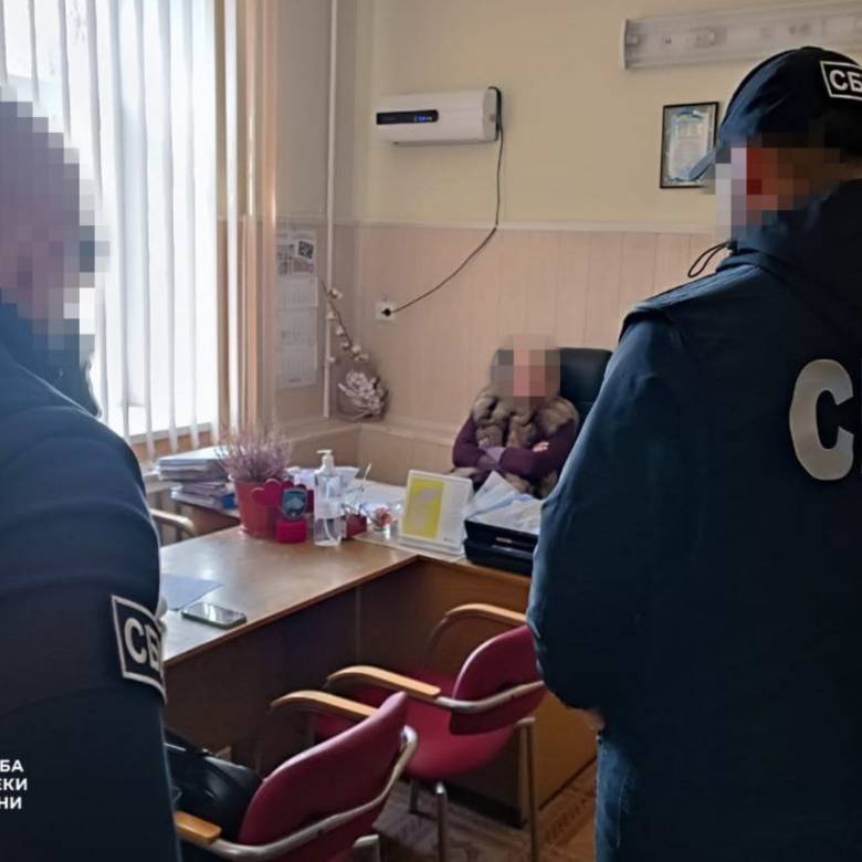 450 тисяч і паспорт рф у сина затримали керівницю МСЕК Миколаївщини Insider Media